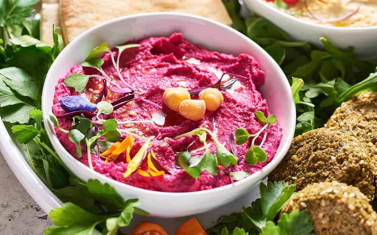 Vegan Pink Beetroot Hummus | Resplendent Kitchen