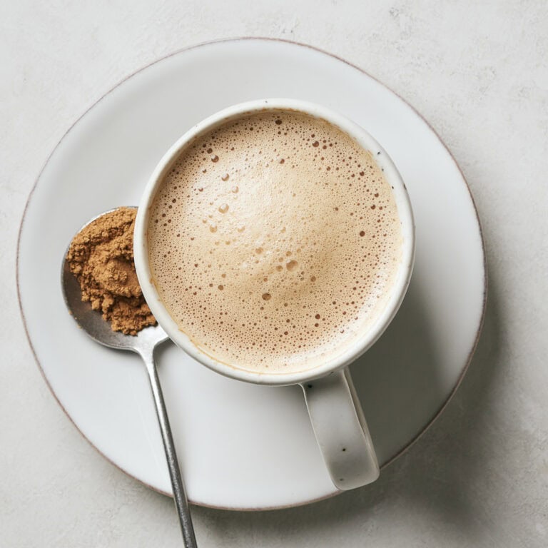 Adaptogenic 5-Minute Vegan Mushroom Latte Recipe - Resplendent Kitchen